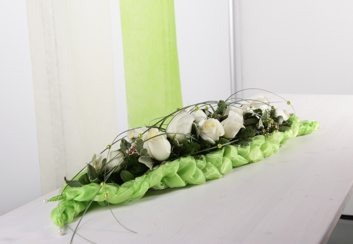 OASIS® Table Deco Maxi - An absolute Classic! - OASIS® Floral Products